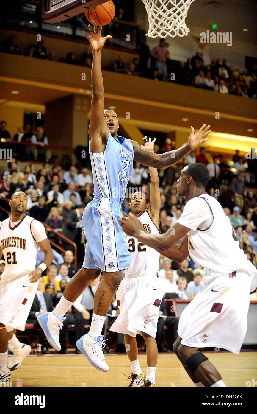 Jan 4, 2010 - Charleston, South Carolina; USA - Carolina Tarheels (21 ...