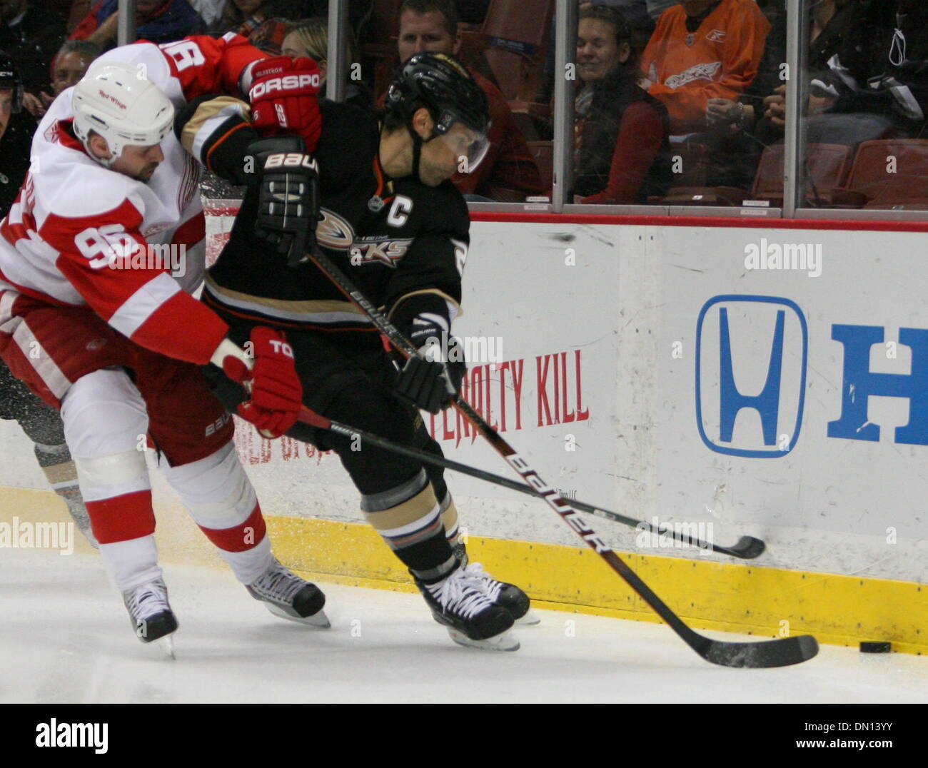 Scott niedermayer 2010 hi-res stock photography and images - Alamy