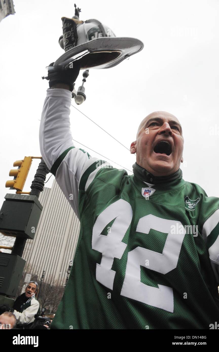 Jan 08, 2010 - Manhattan, New York, USA - ED ANZALONE, better known as ...