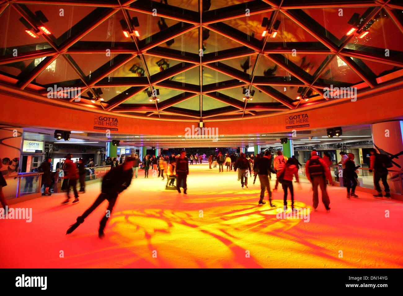 Robson plaza hi-res stock photography and images - Alamy