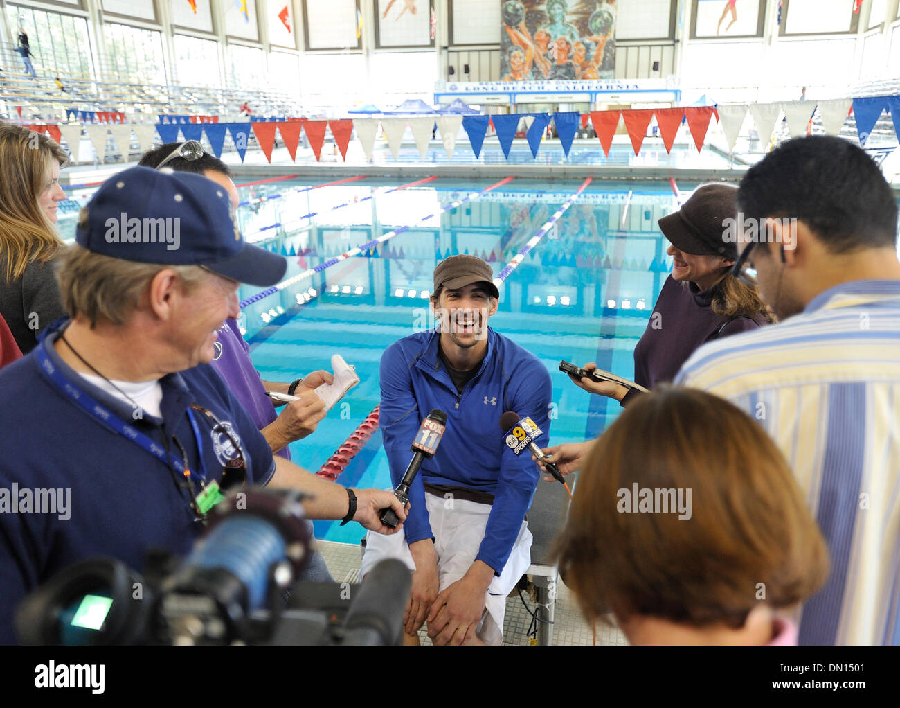 Michael phelps in the pool hi-res stock photography and images - Alamy