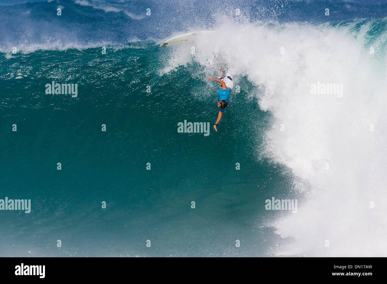 World champion andy irons hawaii hi-res stock photography and images ...