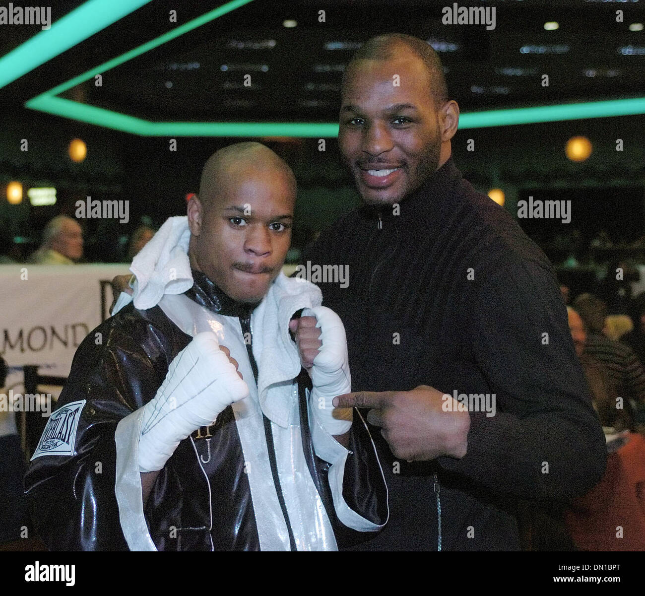 Jan 27, 2006; Tucson, AZ, USA; BOXING: (L-R Allen, Hopkins ...