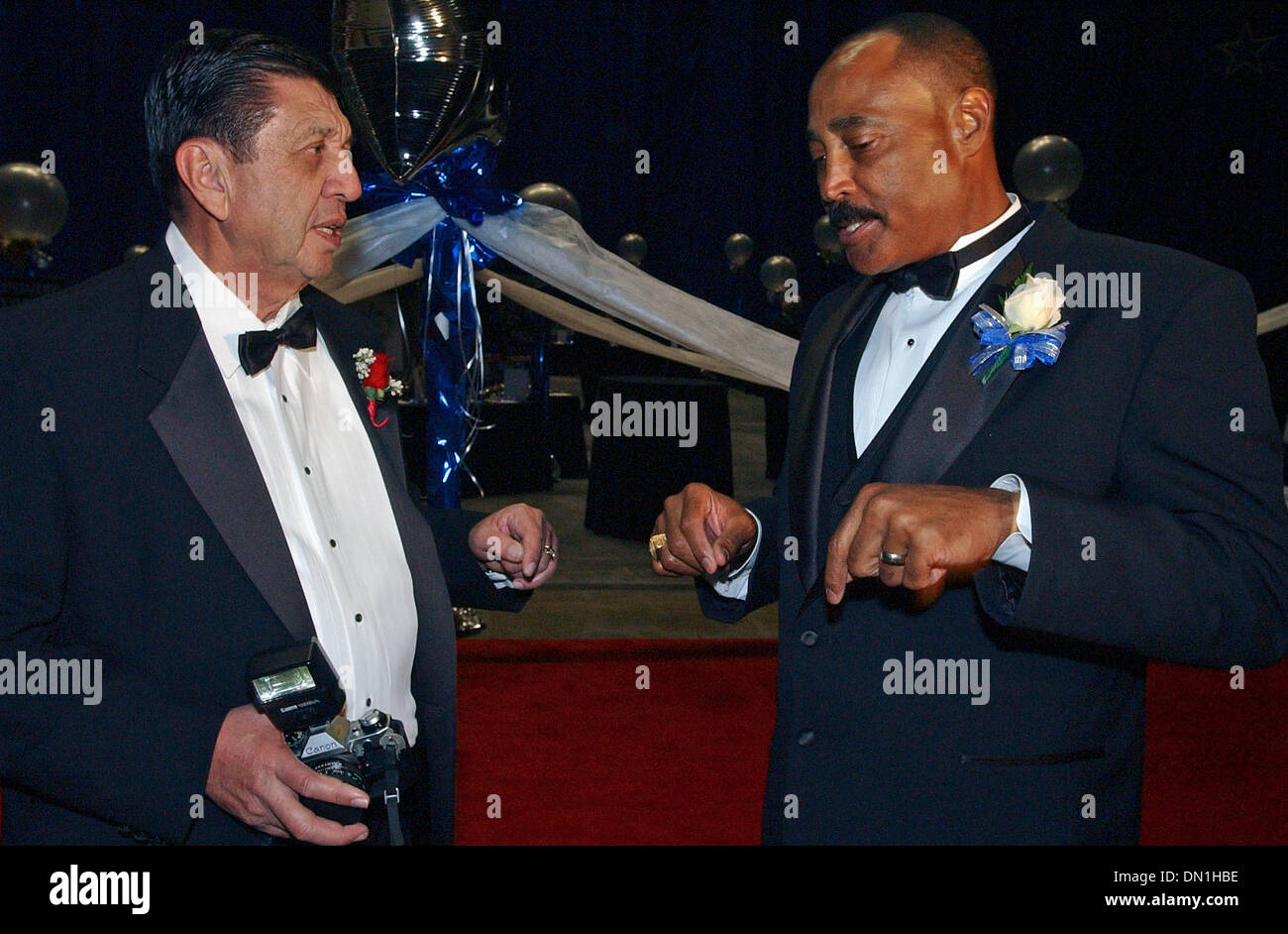 Silent auction sports hi-res stock photography and images - Alamy