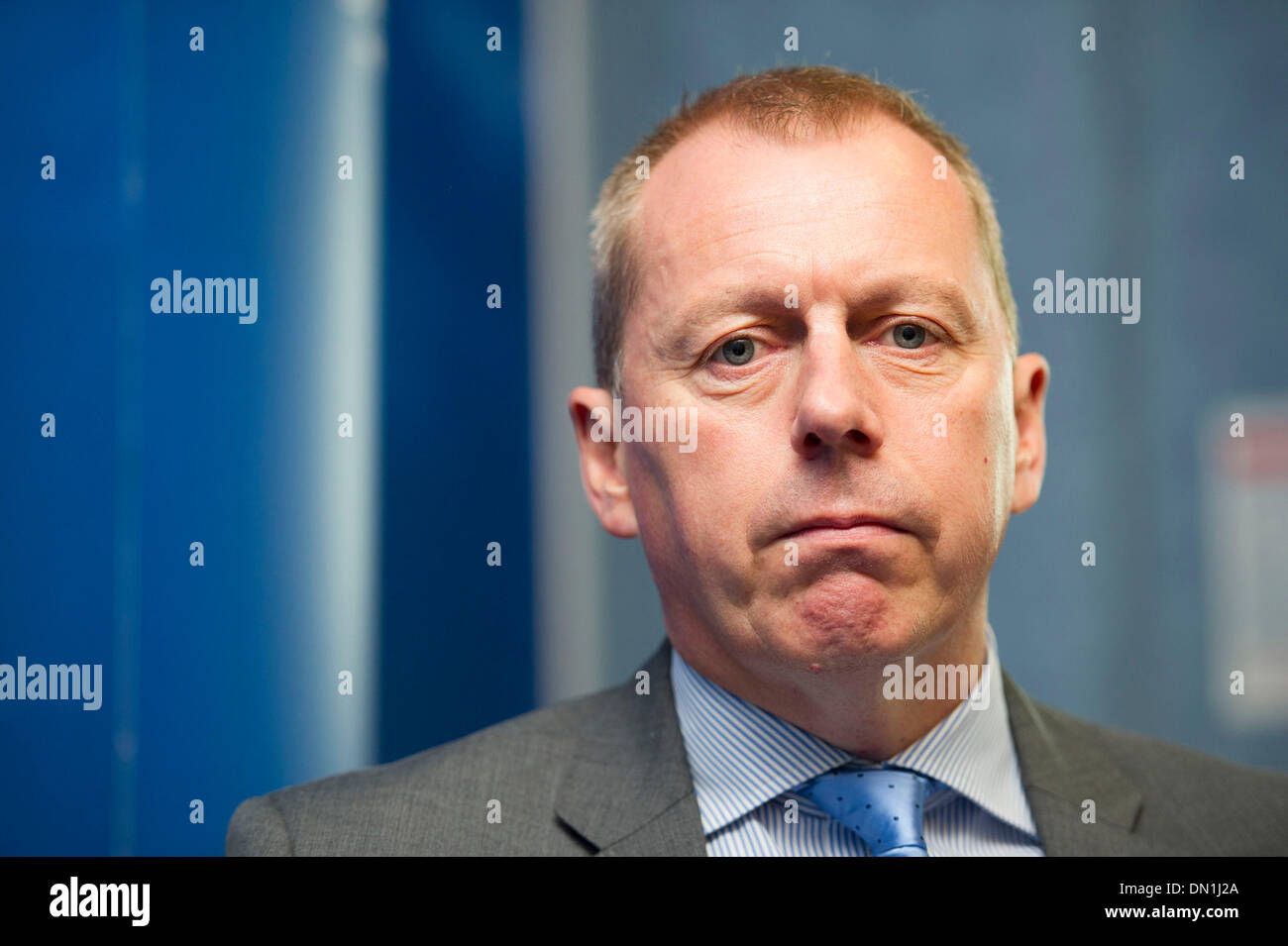 Senior investigating officer hi-res stock photography and images - Alamy