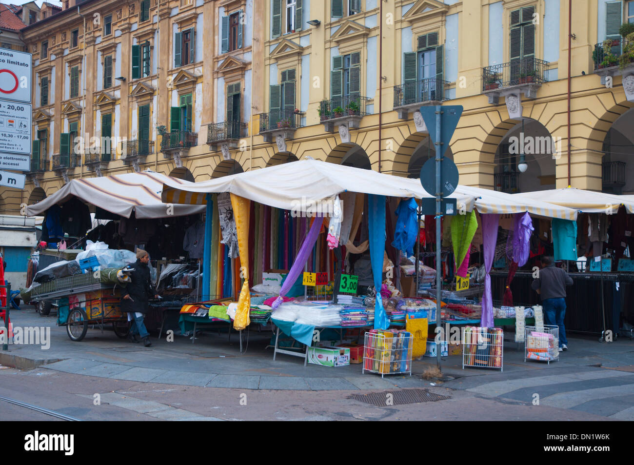 Europe italy piedmont turin market hi-res stock photography and images ...