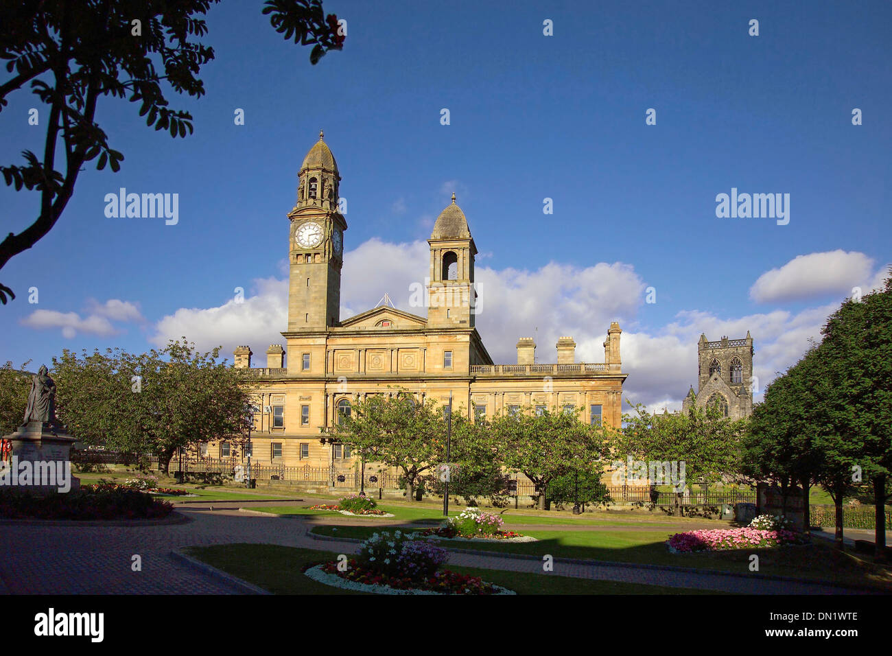 paisley town hall renfrewshire paisly town hall architecture towers ...