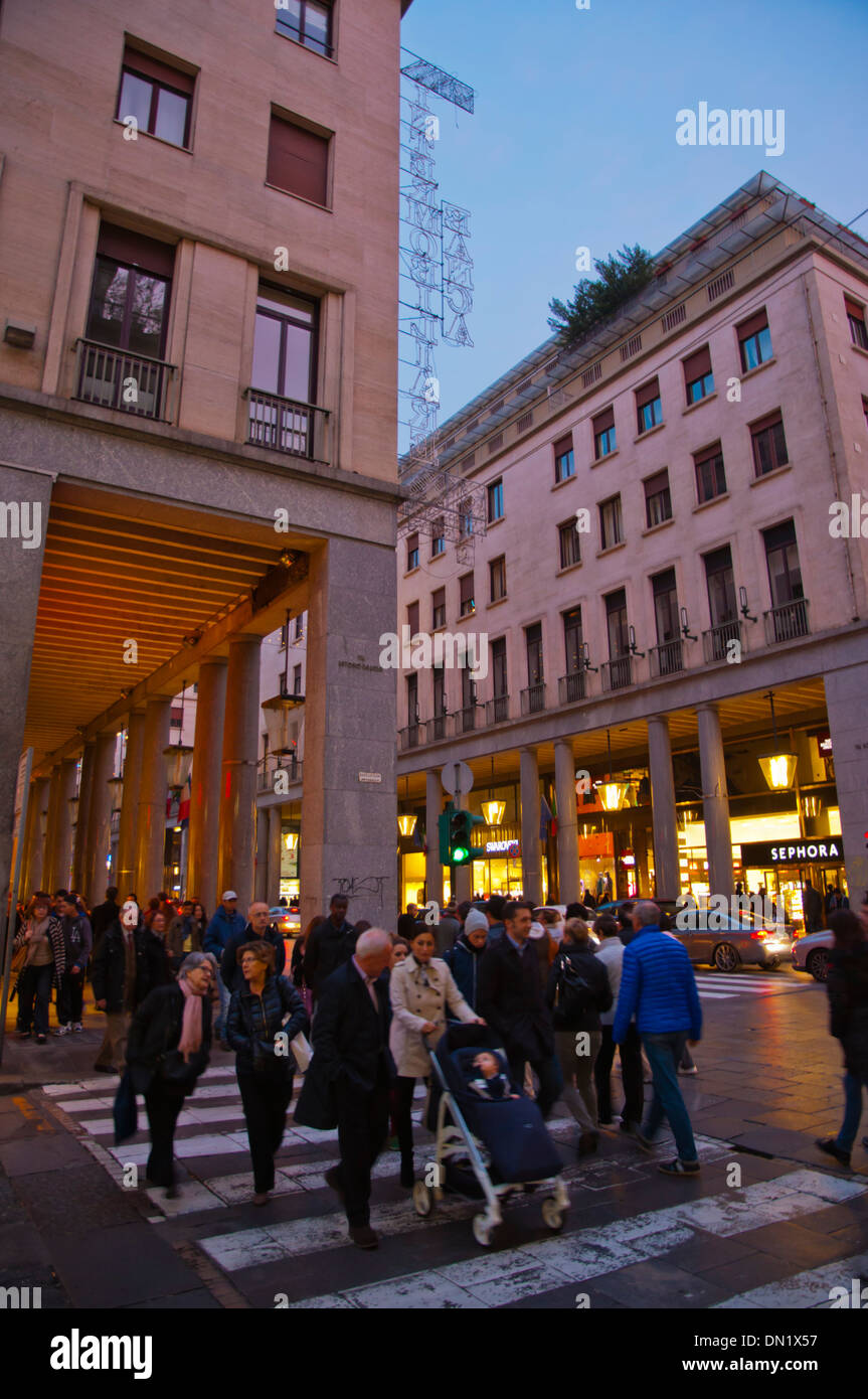 Via roma torino italy hi-res stock photography and images - Alamy