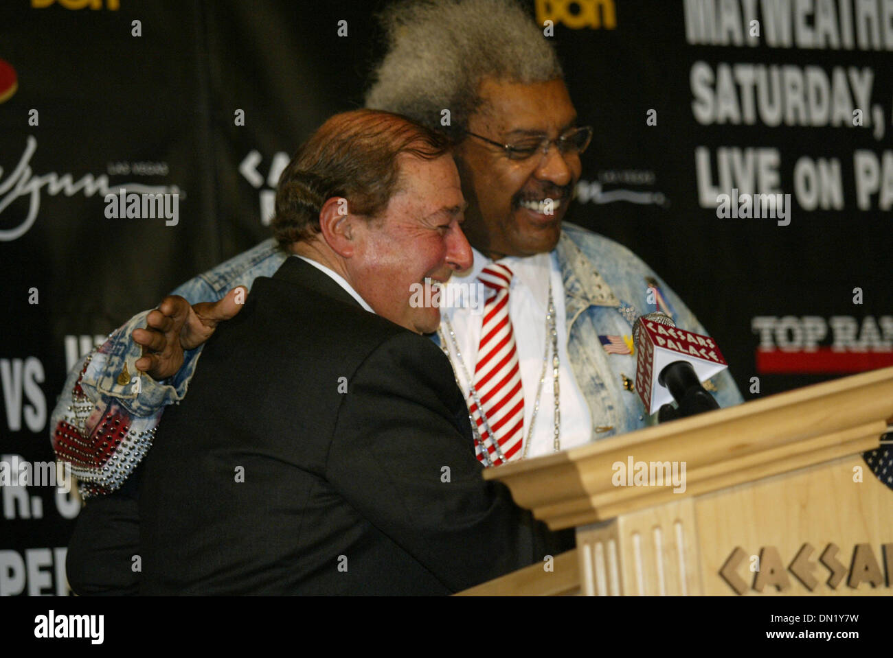 Don king bob arum hi-res stock photography and images - Alamy