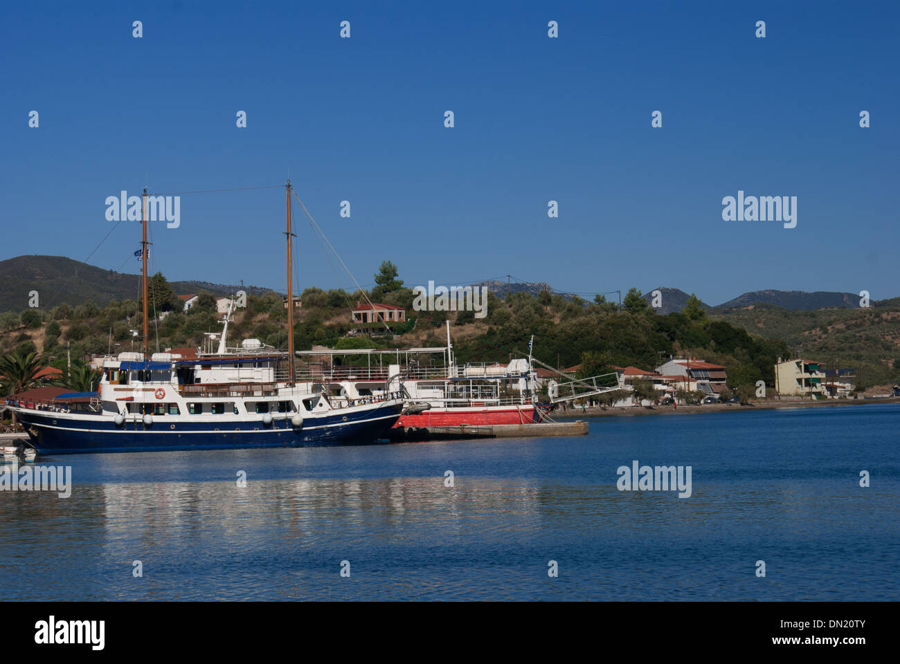 Traditional fishing boat on Pillion. Volos Greece Stock Photo - Alamy