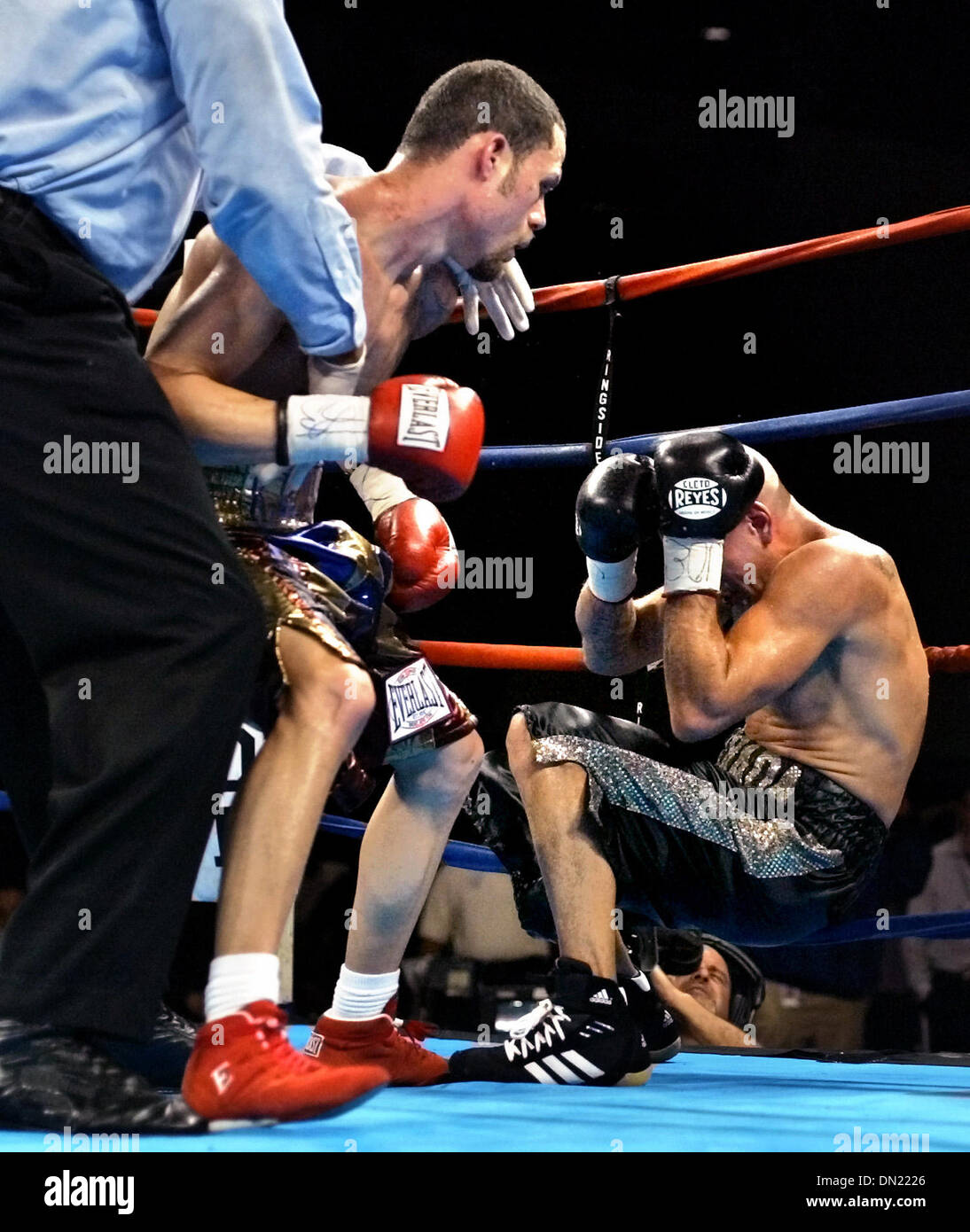 Referee Position High Resolution Stock Photography and Images - Alamy