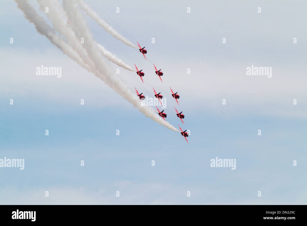 9 airplanes in formation hi-res stock photography and images - Alamy