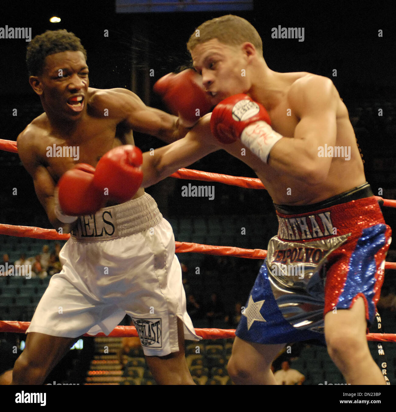 May 06, 2006; Las Vegas, NV, USA; BOXING: Undefeated Junior ...