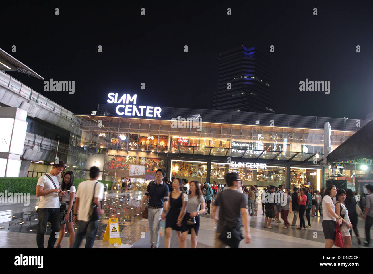 Siam Center Shopping Mall in Bangkok , Thailand Stock Photo - Alamy