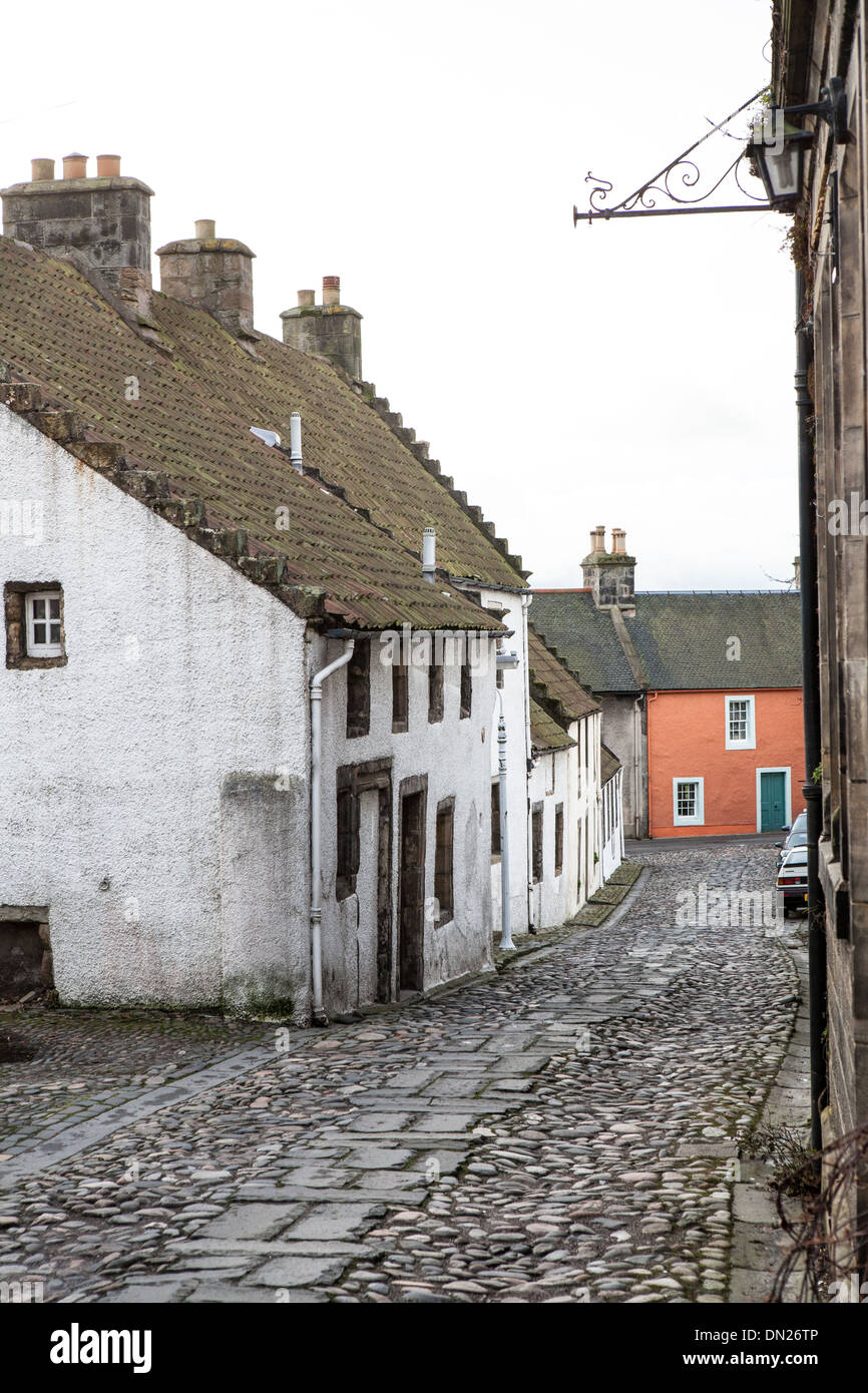 Culross buildings hi-res stock photography and images - Alamy