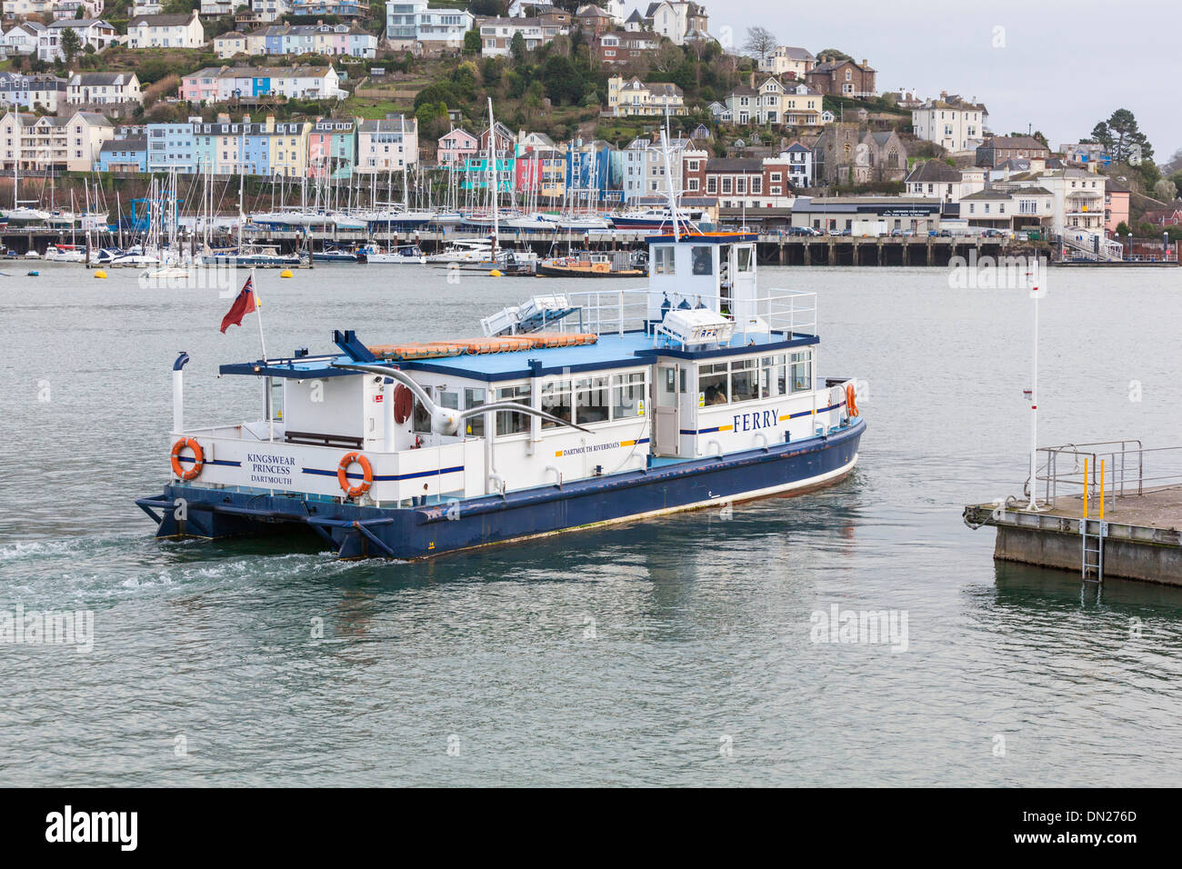 Kingswear to dartmouth ferry hi-res stock photography and images - Alamy