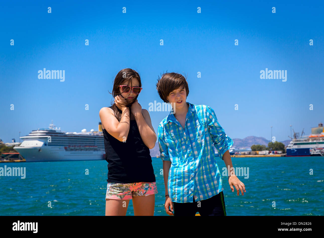 Big cruise ship athen hi-res stock photography and images - Alamy