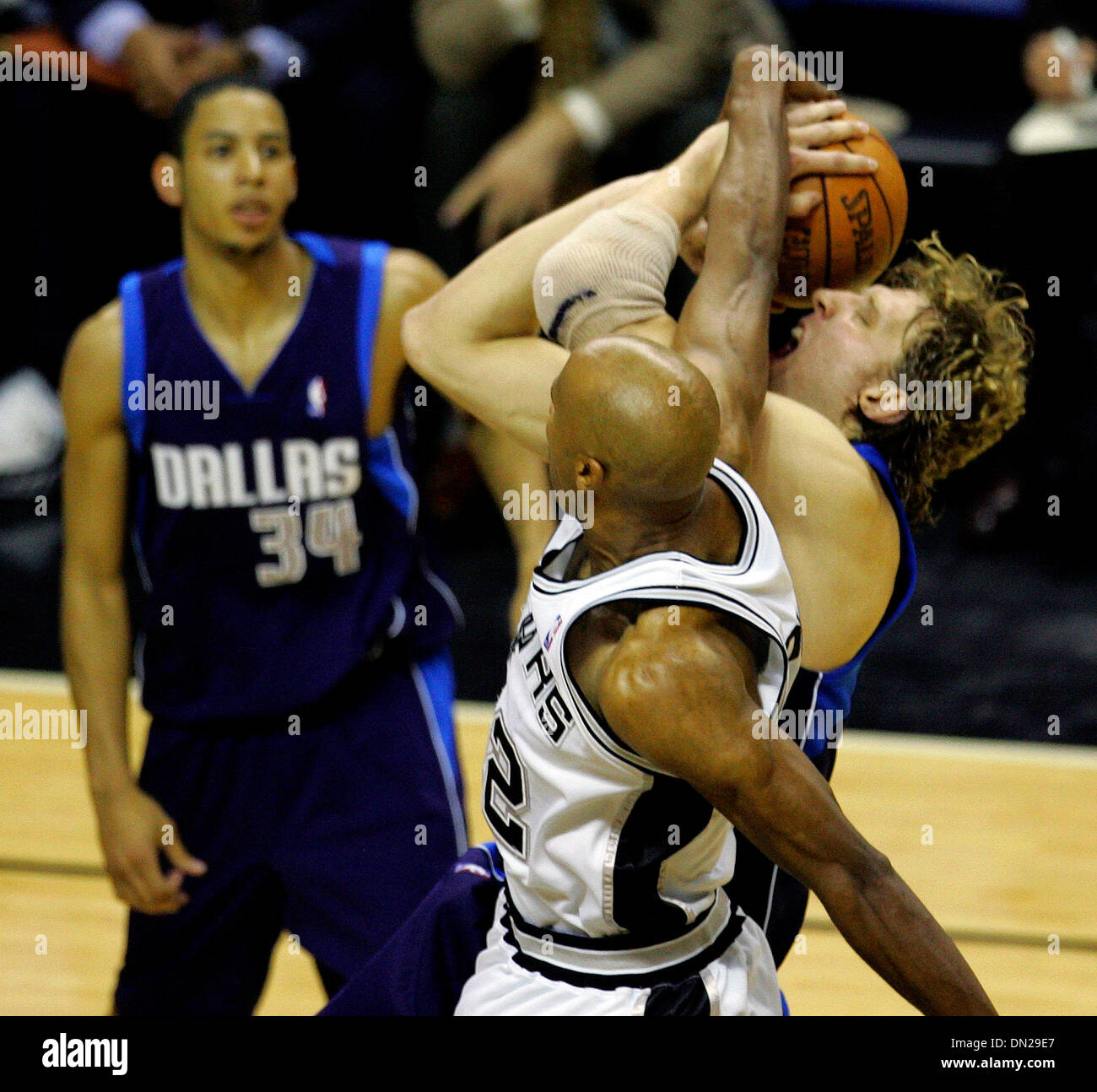 Dallas mavs hi-res stock photography and images - Alamy