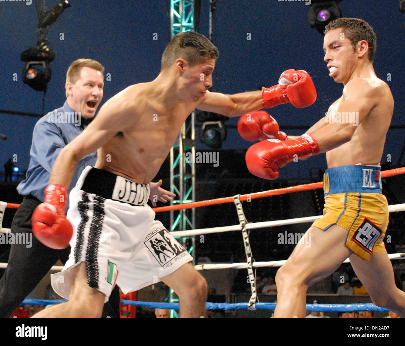 Fernando gonzález 2006 hi-res stock photography and images - Alamy