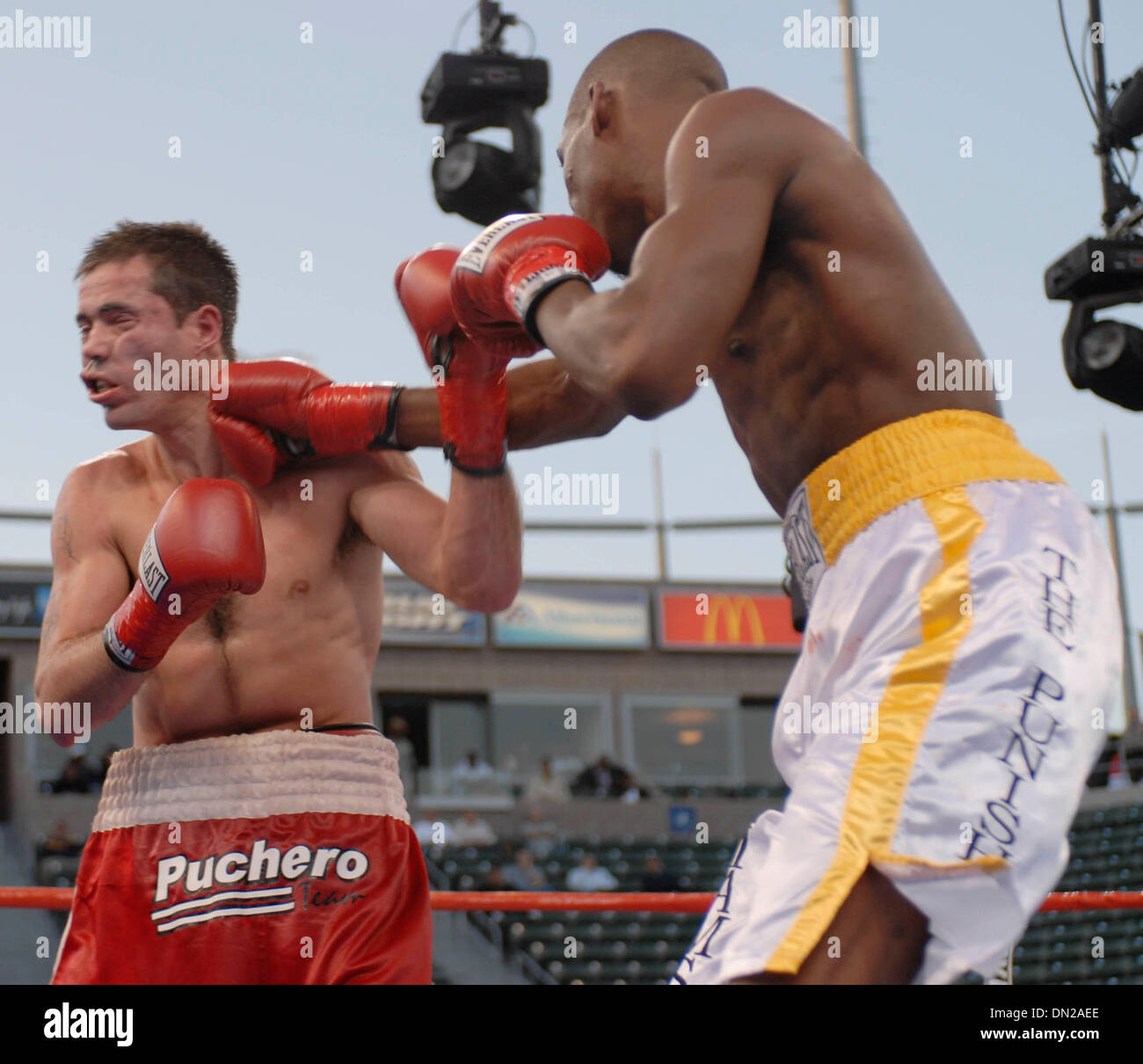 May 27, 2006; Carson, CA, USA; Boxer PAUL WILLIAMS (white trunks ...