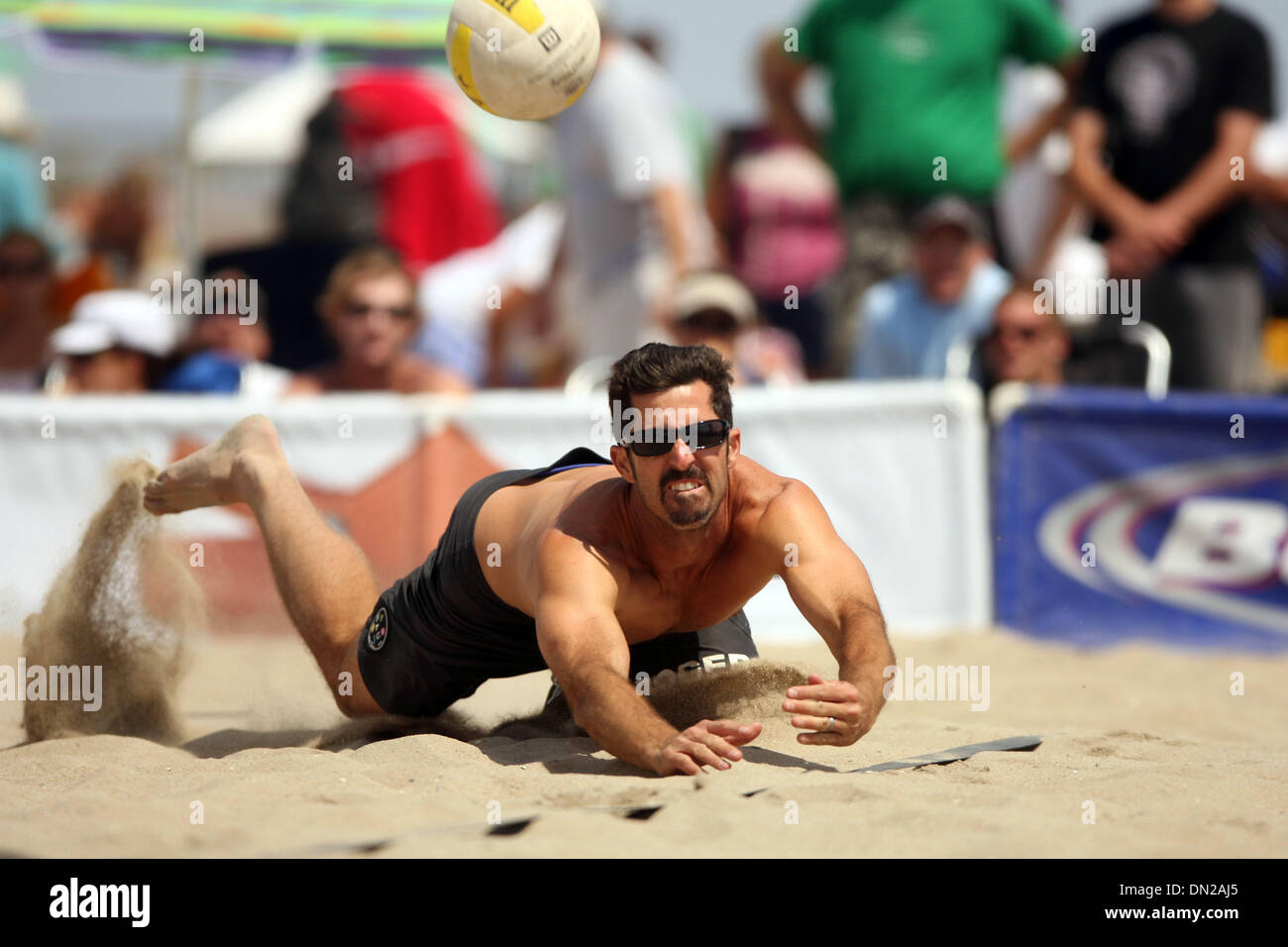 May 27, 2006; Huntington Beach, CA, USA; TODD ROGERS at the AVP ...