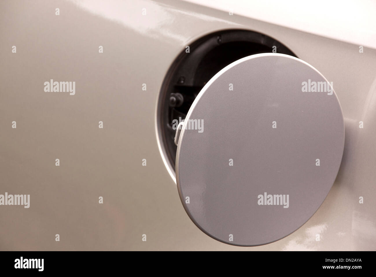 Gasoline cap hi-res stock photography and images - Alamy