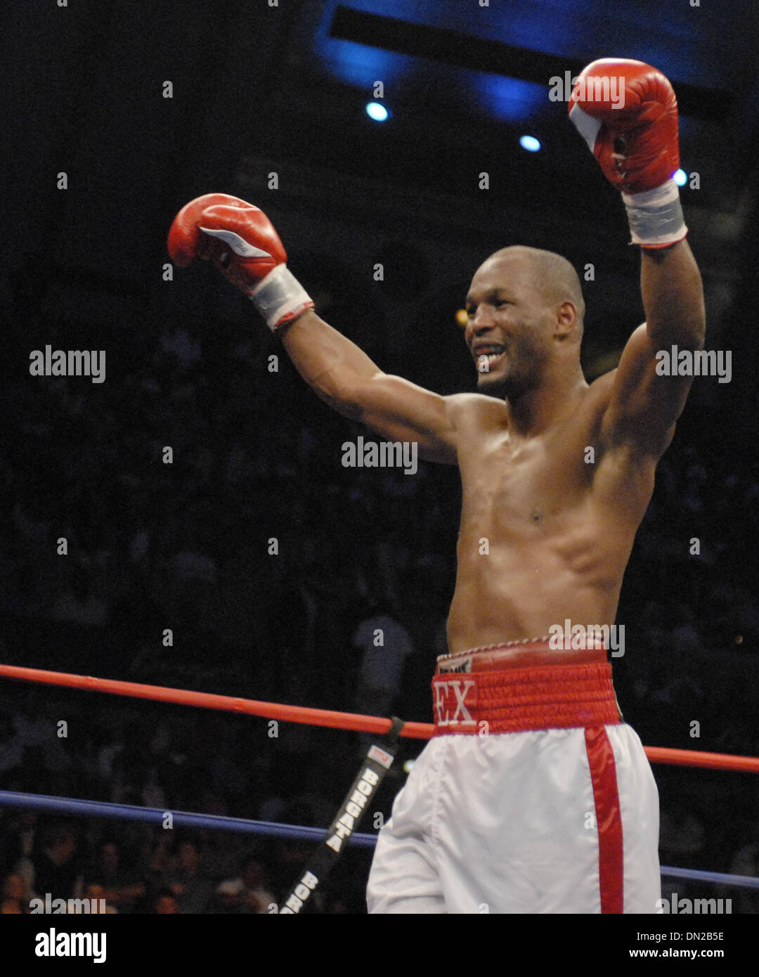 Bernard hopkins hi-res stock photography and images - Alamy