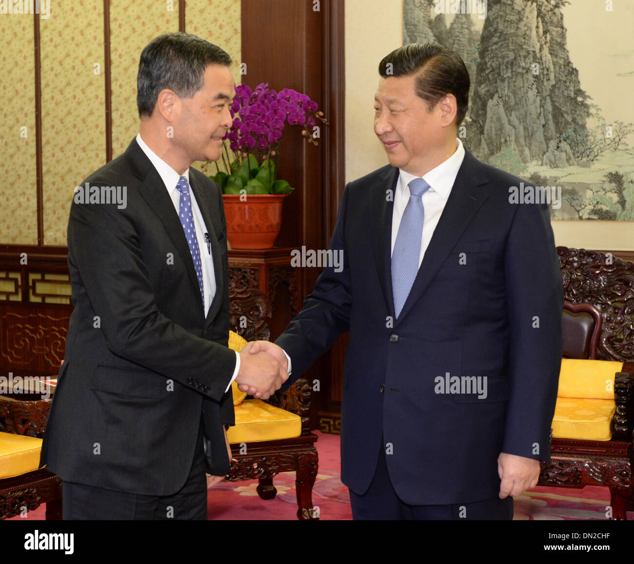 Brief Chinese High Resolution Stock Photography and Images - Alamy