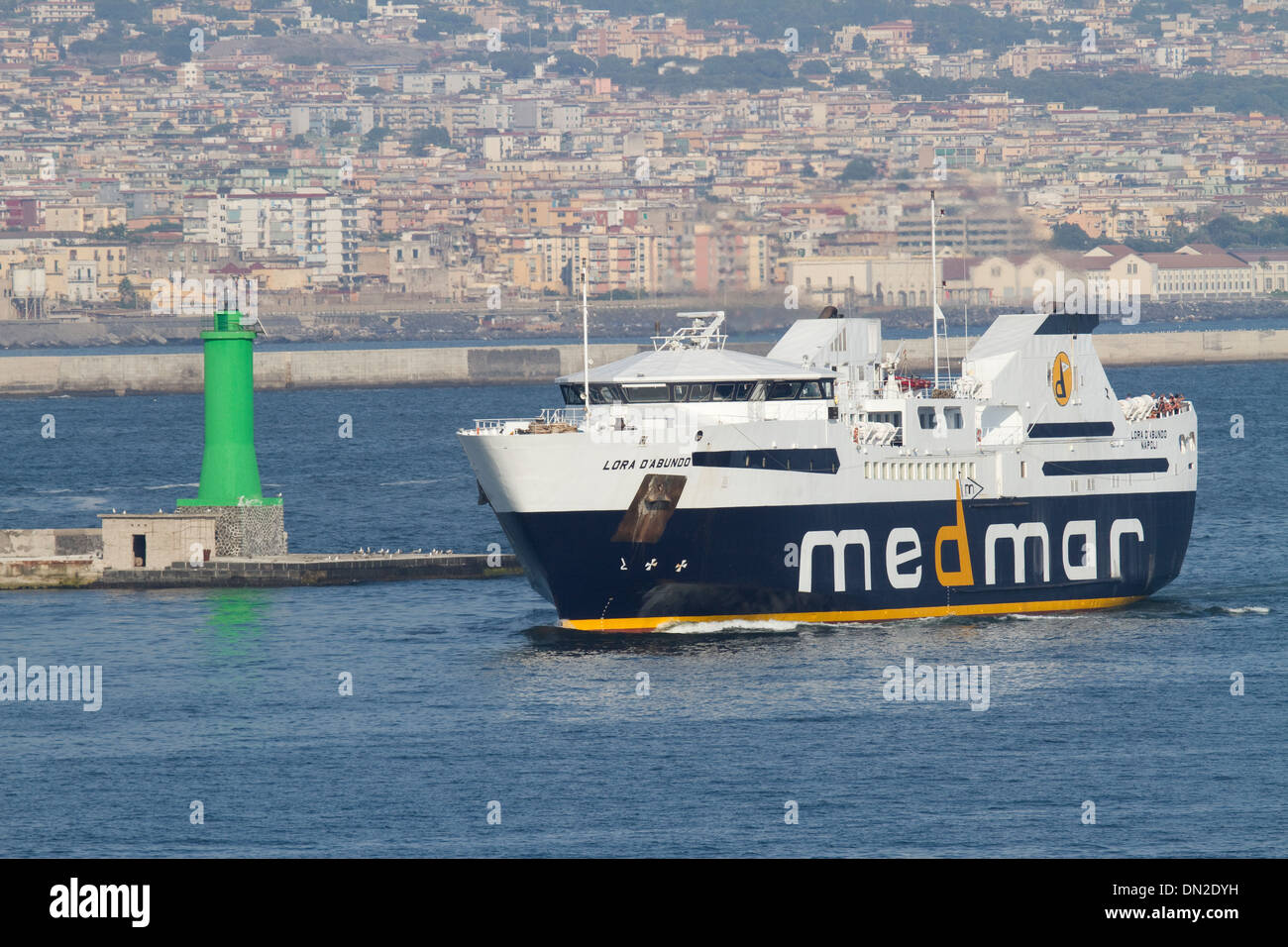 Lora dabundo hi-res stock photography and images - Alamy