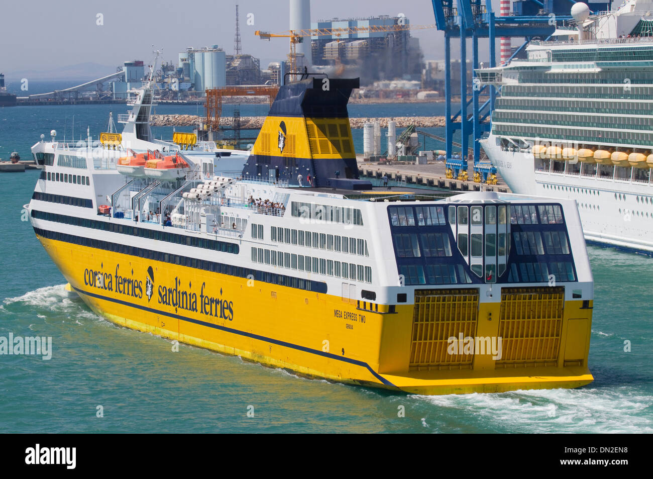 Mega express hi-res stock photography and images - Alamy