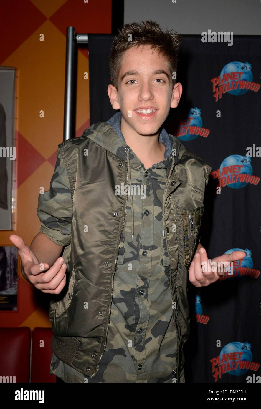 New York, NY, USA. 17th Dec, 2013. Jason Smith at in-store appearance ...