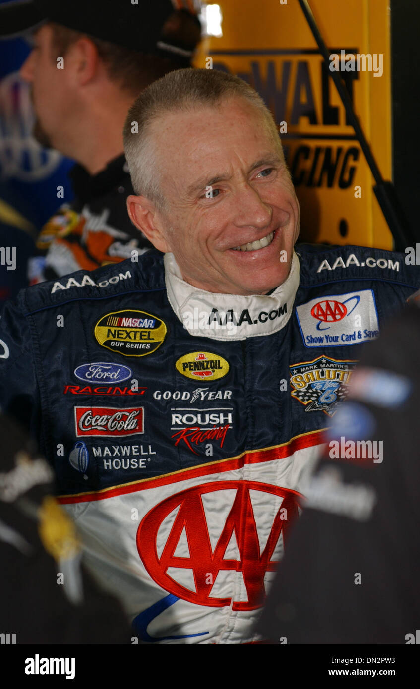 Oct 12, 2006; Concord, NC, USA; Driver MARK MARTIN during qualifying ...