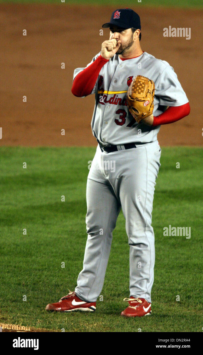 Oct 19, 2006; New York, NY, USA; MLB: Cardinal starting pitcher JEFF ...