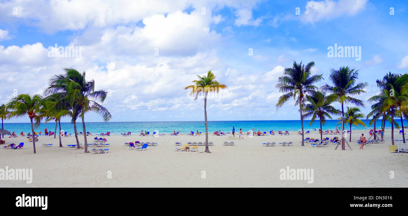 Cuba sand hi-res stock photography and images - Alamy