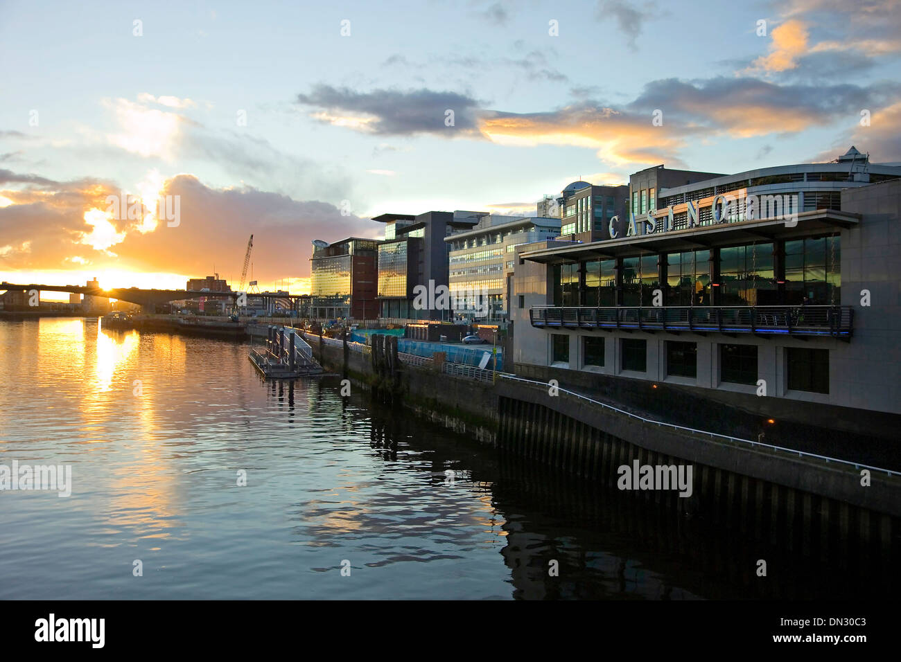 Broomielaw hi-res stock photography and images - Alamy