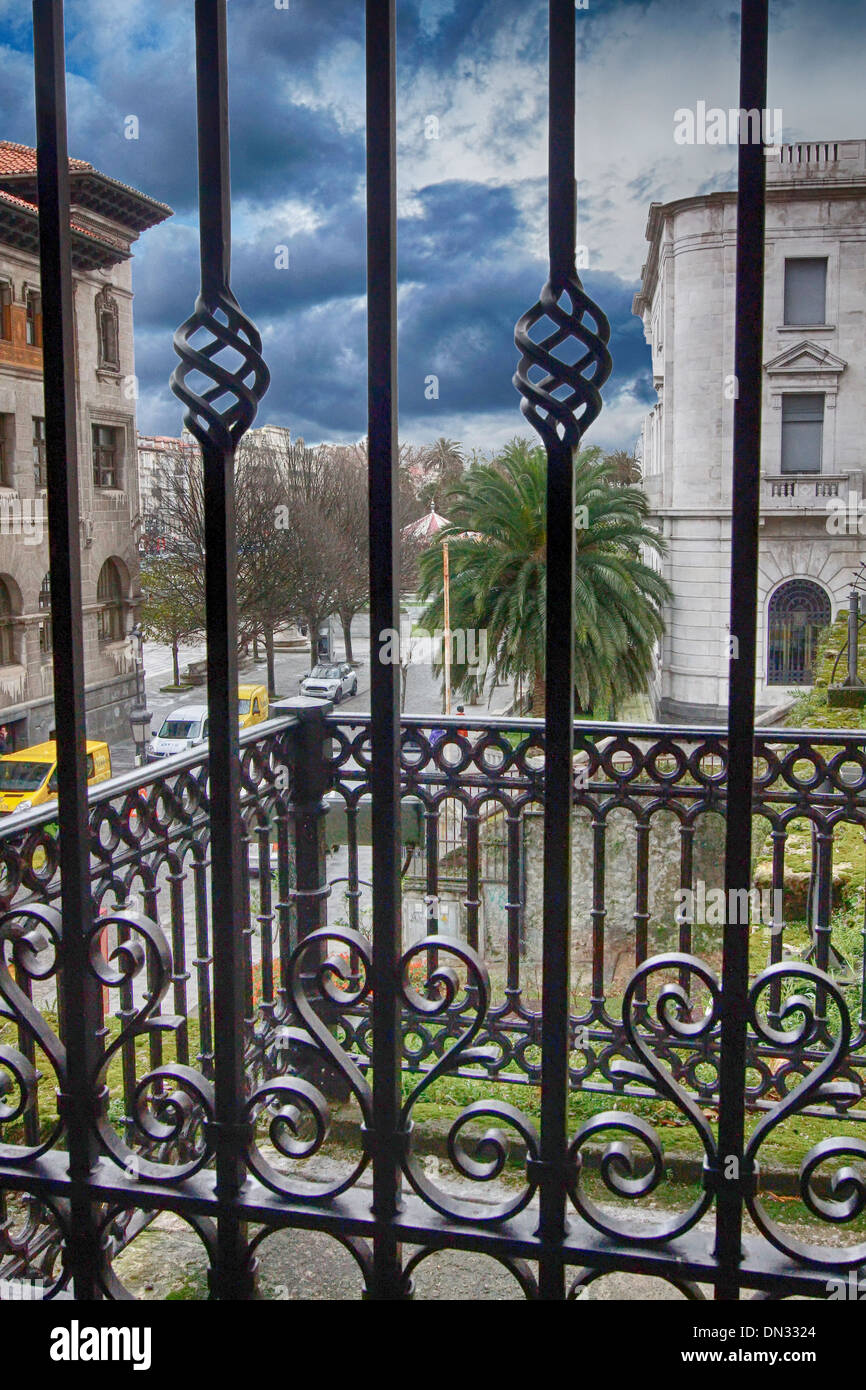 Details of an ancient iron gate Stock Photo - Alamy