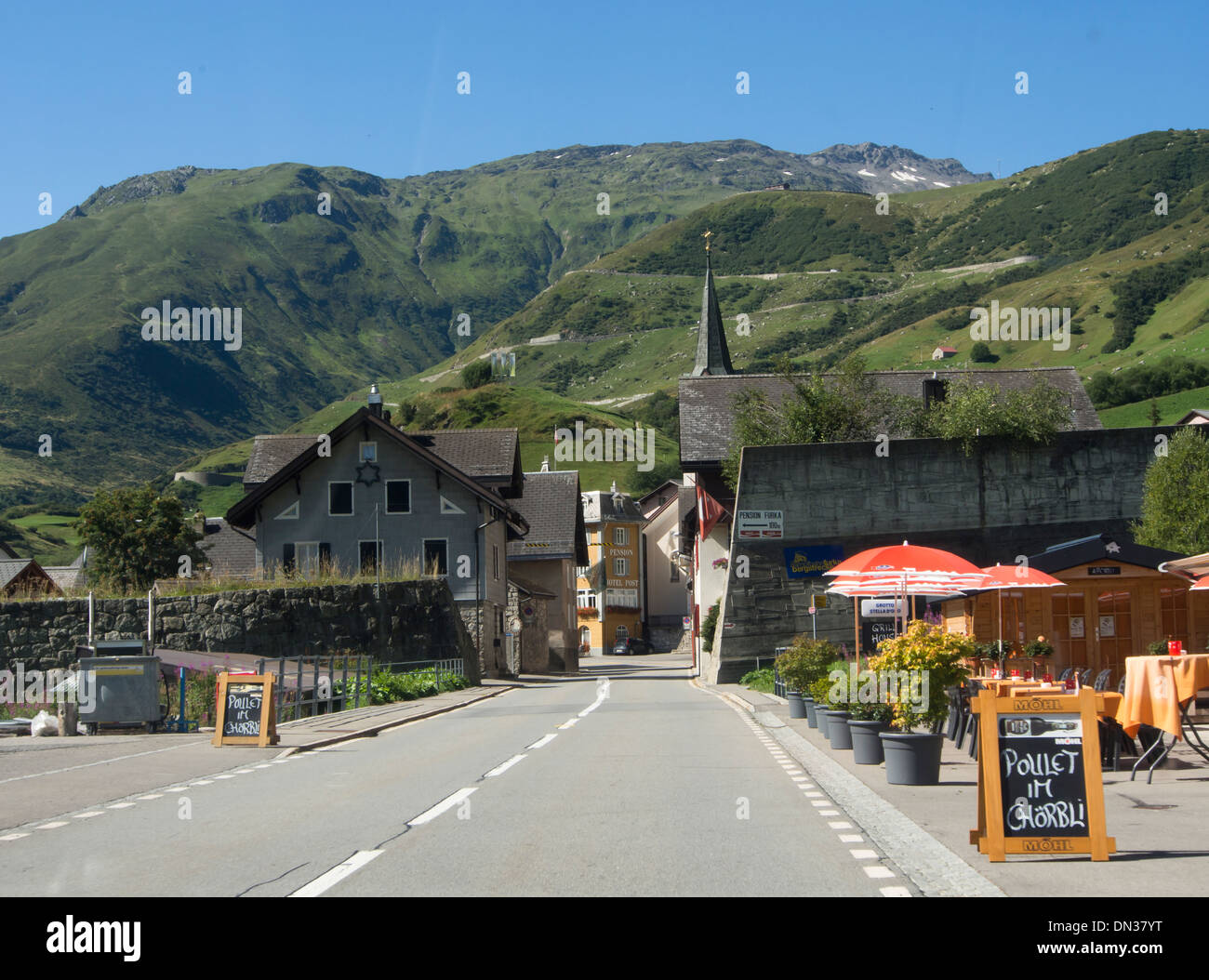 Village road side hi-res stock photography and images - Alamy
