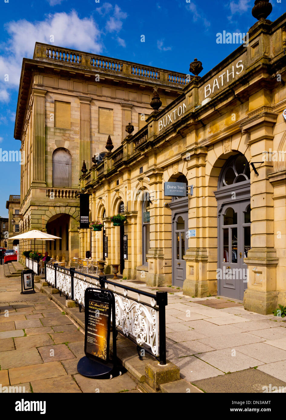 Victorian public baths hi-res stock photography and images - Alamy