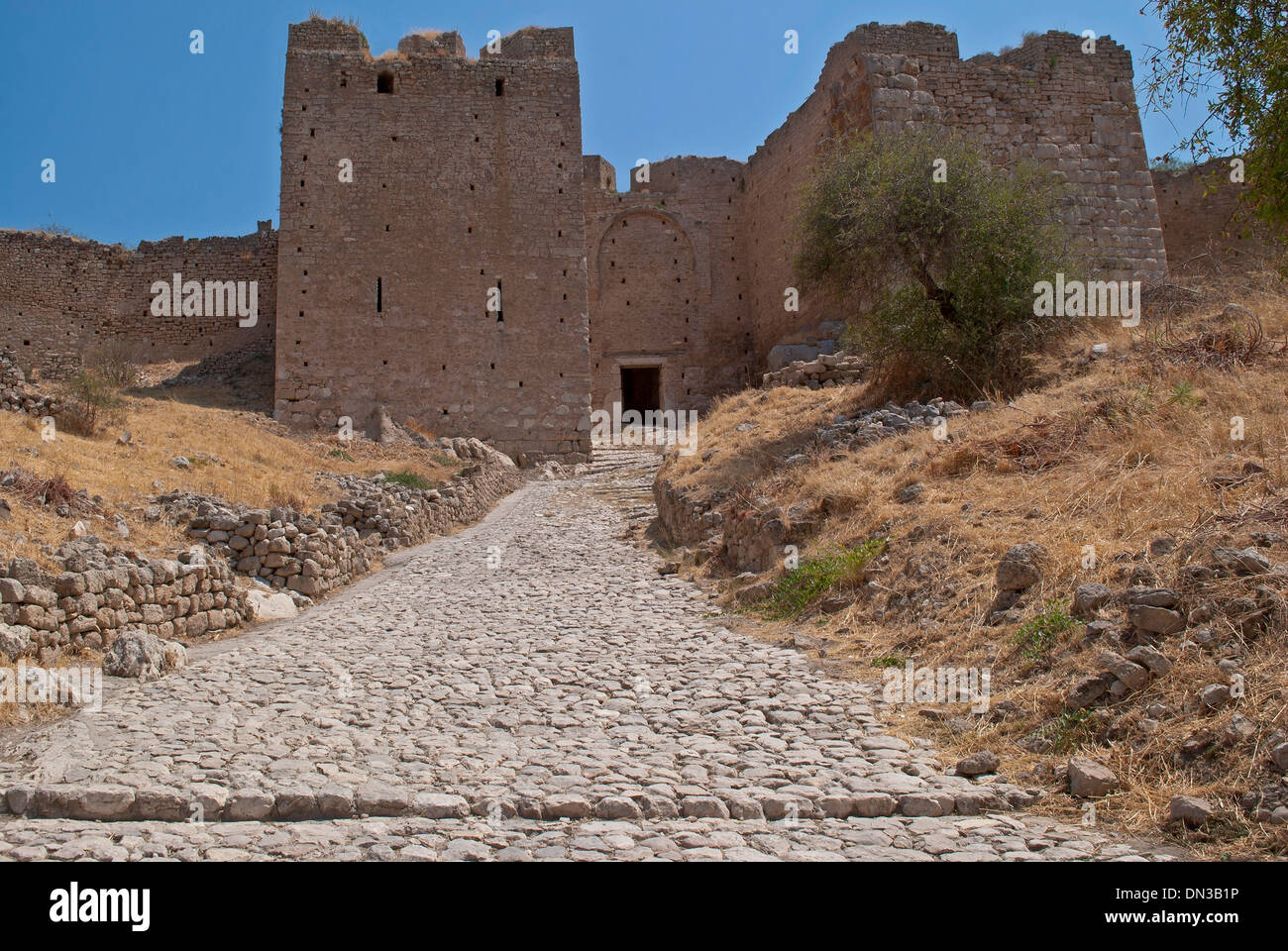 The path leading to the old inner fortification wall of ancient Corinth ...