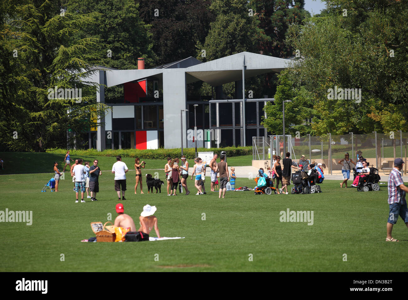 Switzerlan, Zurich,Le Corbusier Architecture - Heidi Weber House Stock ...