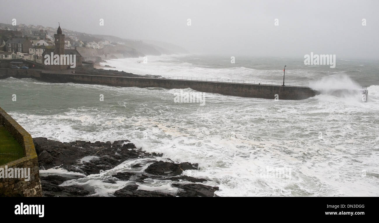 Stormy sea conditions at Porthleven, Cornwall. Bob Sharples/Alamy Stock ...