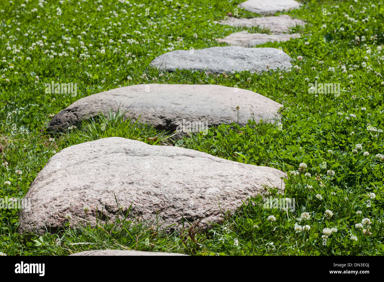 Granite pathway hi-res stock photography and images - Alamy