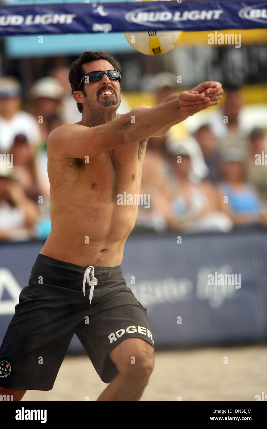 Jun 11, 2006; Hermosa Beach, CA, USA; TODD ROGERS at the AVP ...