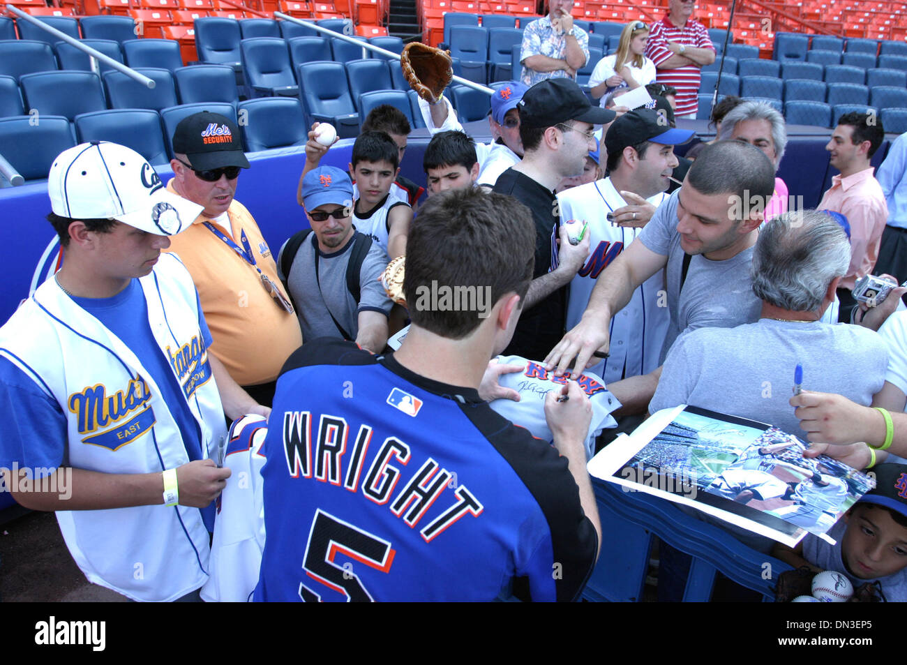 Jun 21, 2006; New York, NY, USA; NY Mets third baseman DAVID WRIGHT ...