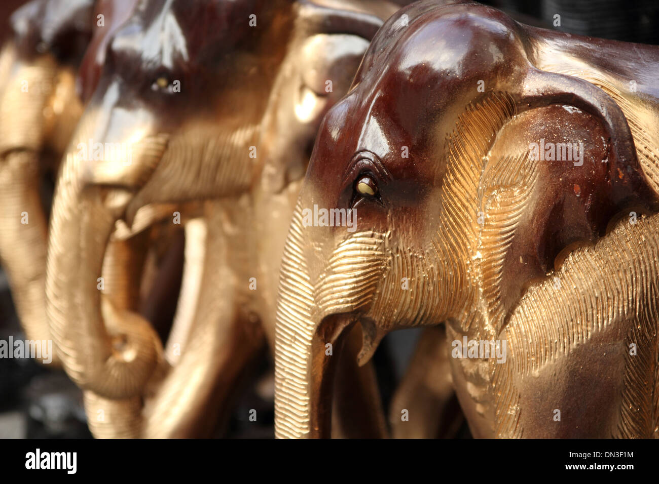 Elephant Wood Craft High Resolution Stock Photography and Images - Alamy