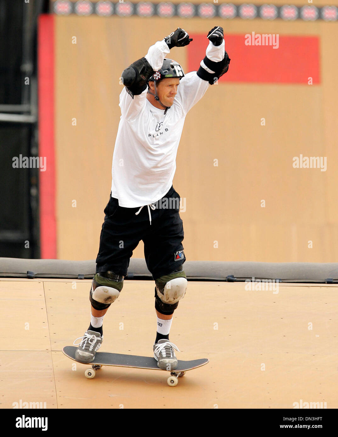 Aug 06, 2006; Carson, CA, USA; DANNY WAY won his third consecutive gold ...