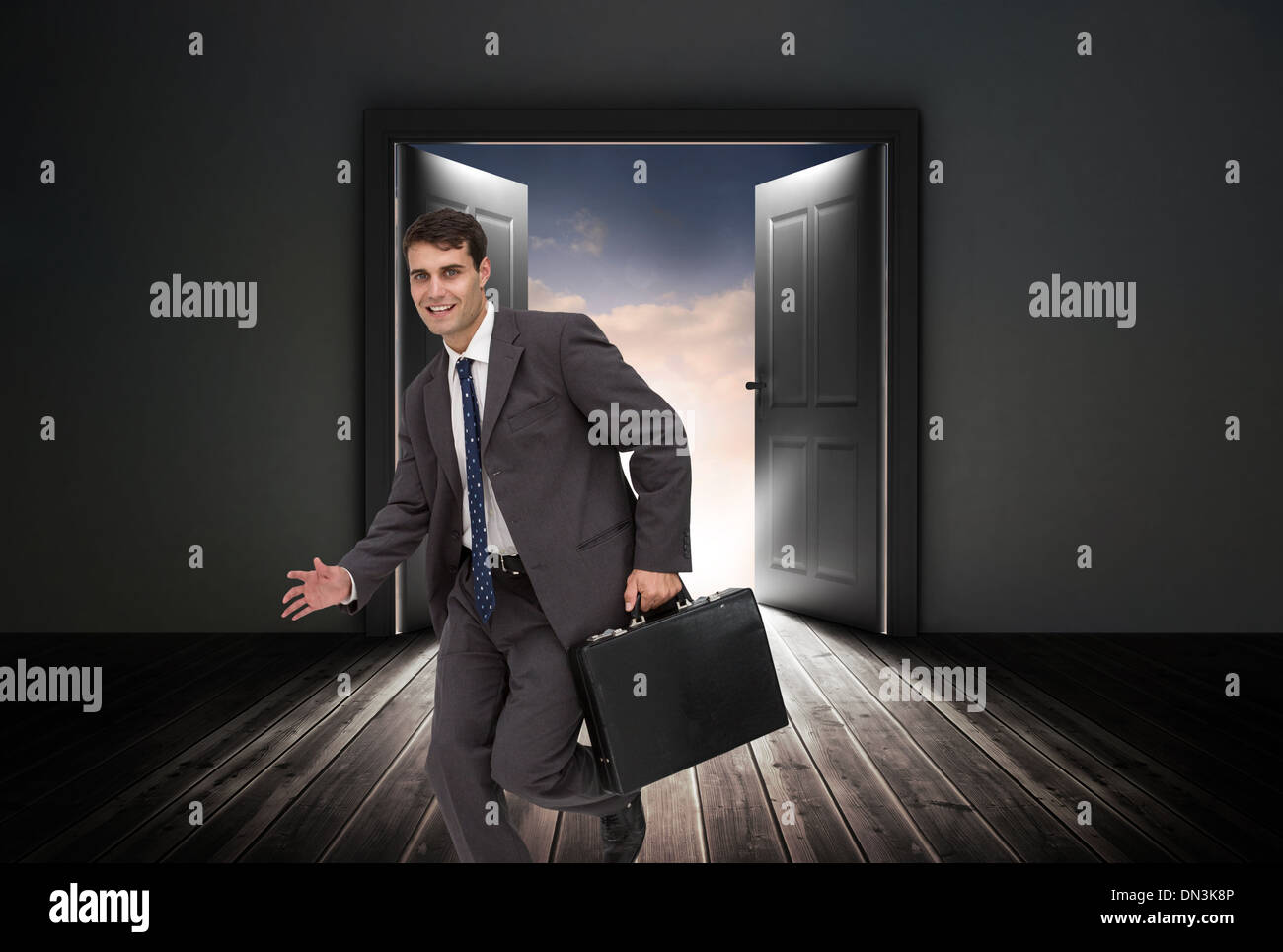 Smiling doors hi-res stock photography and images - Alamy