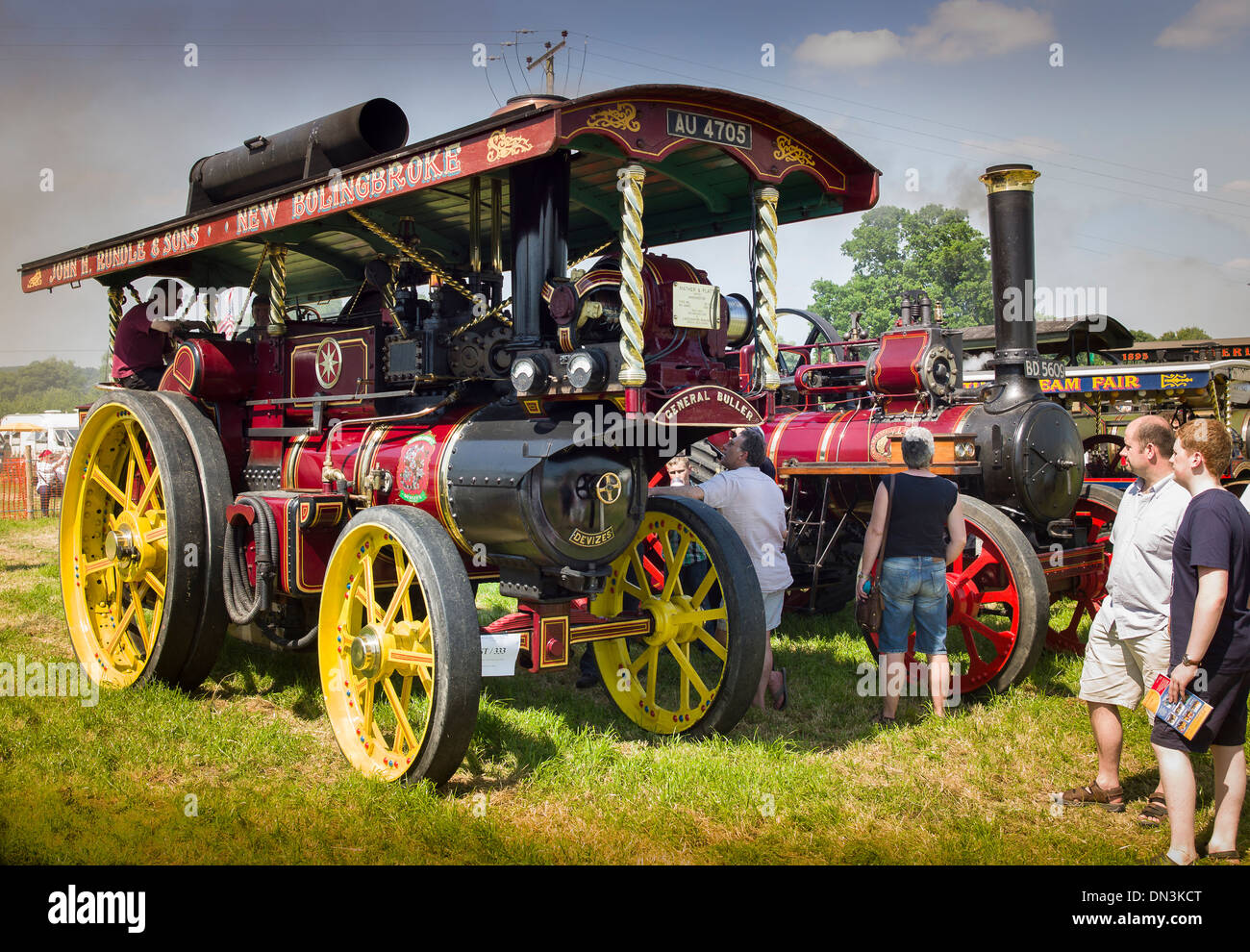 General public in line hi-res stock photography and images - Alamy