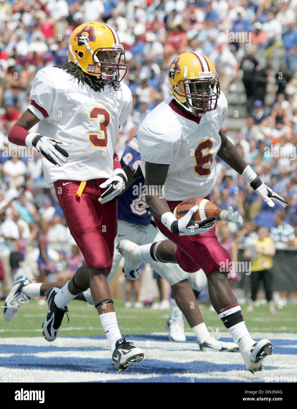 Aug 26, 2006; Duncan, SC, USA; Glades Central vs Byrnes. Glades ...