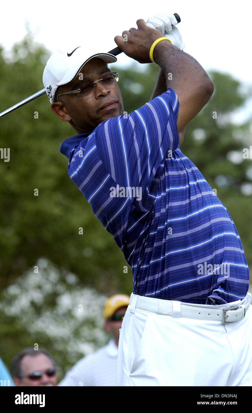 Aug 27, 2006; Raleigh, NC, USA; ESPN Sportscenter Studio Host STUART ...
